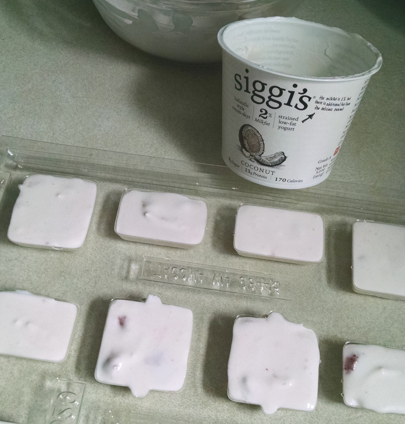 Healthy snack hack – Fruity frozen yogurt bites – Positively Natalie